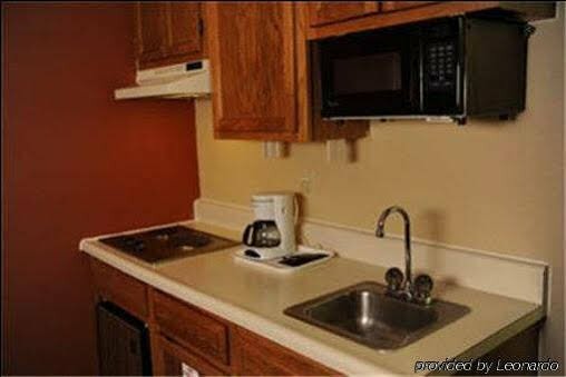 Otel Econo Lodge Sevierville-Pigeon Forge on the River, Sevierville, foto