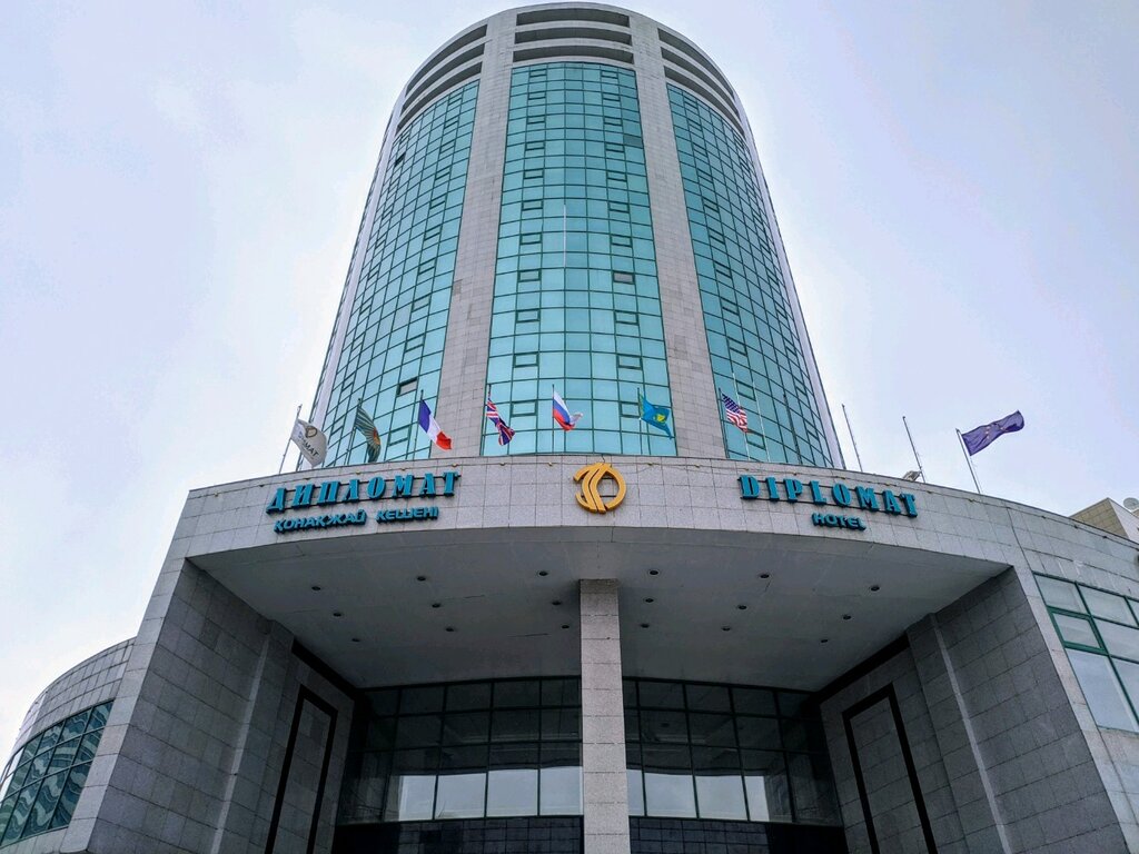 Hukuk büroları Право и закон, Astana, foto