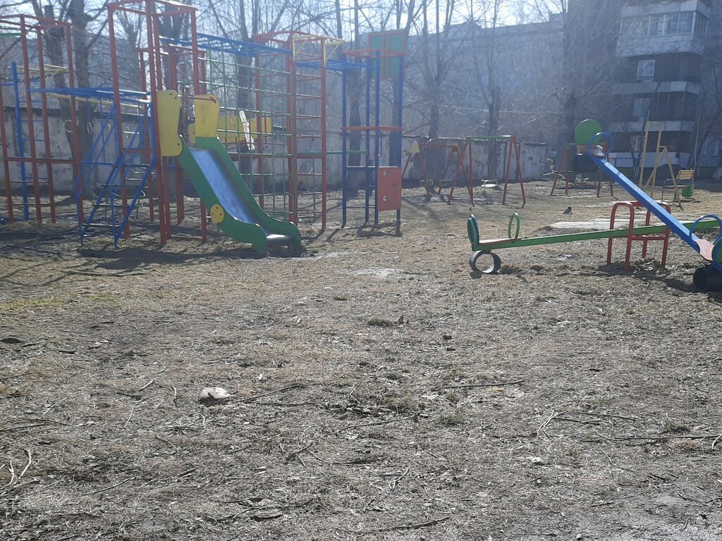 Oyun alanı Детская площадка, Krasnoyarsk, foto