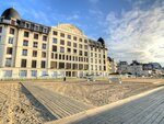 Appartement Trouville (Normandie, Departement Calvados, Arrondissement de Lisieux, Trouville-sur-Mer, Rue Dumont d'Urville), otel