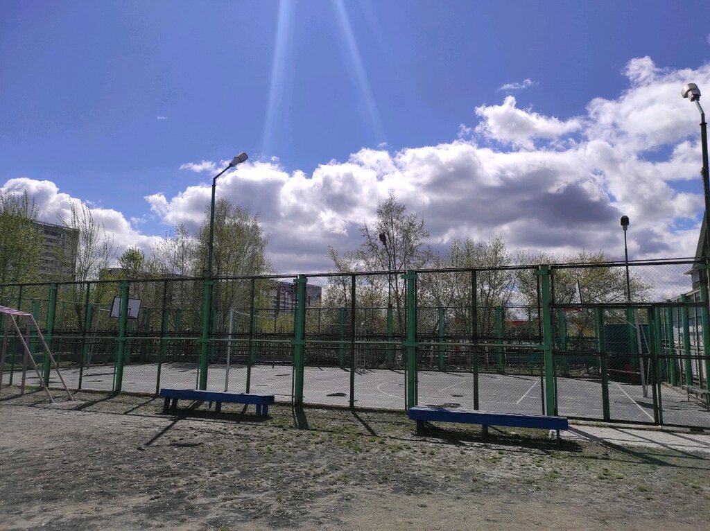 Spor alanı Спортивная площадка, Yekaterinburg, foto
