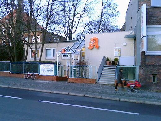 Eczaneler Westend Apotheke, Berlin, foto