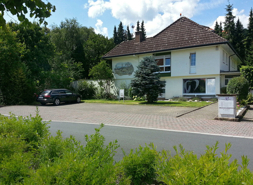 Özel ağız ve diş sağlığı klinikleri ve muayenehaneleri Zahnarztpraxis Sebastian Wagner, Bad Hersfeld, foto
