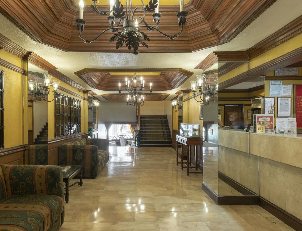 Otel Zen Rooms Camelot Hotel Qc, Quezon Şehri, foto