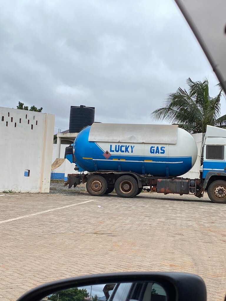 Benzin istasyonu Lucky Gas, Dünya, foto