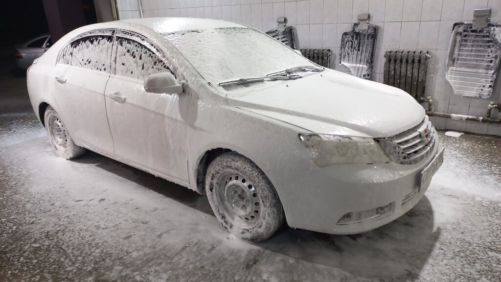 Oto yıkama Moysya sam, Rostov‑na‑Donu, foto