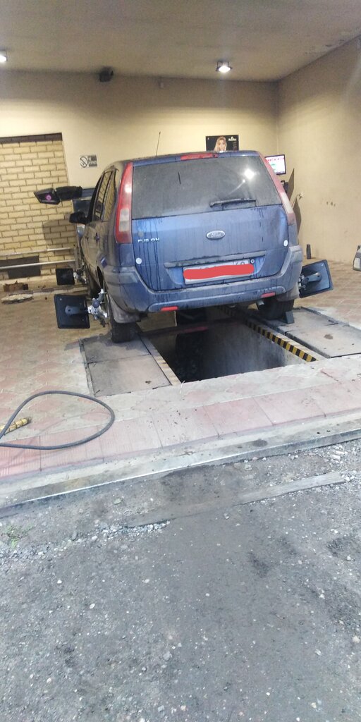 Otomobil servisi Автосервис, Torzgok, foto