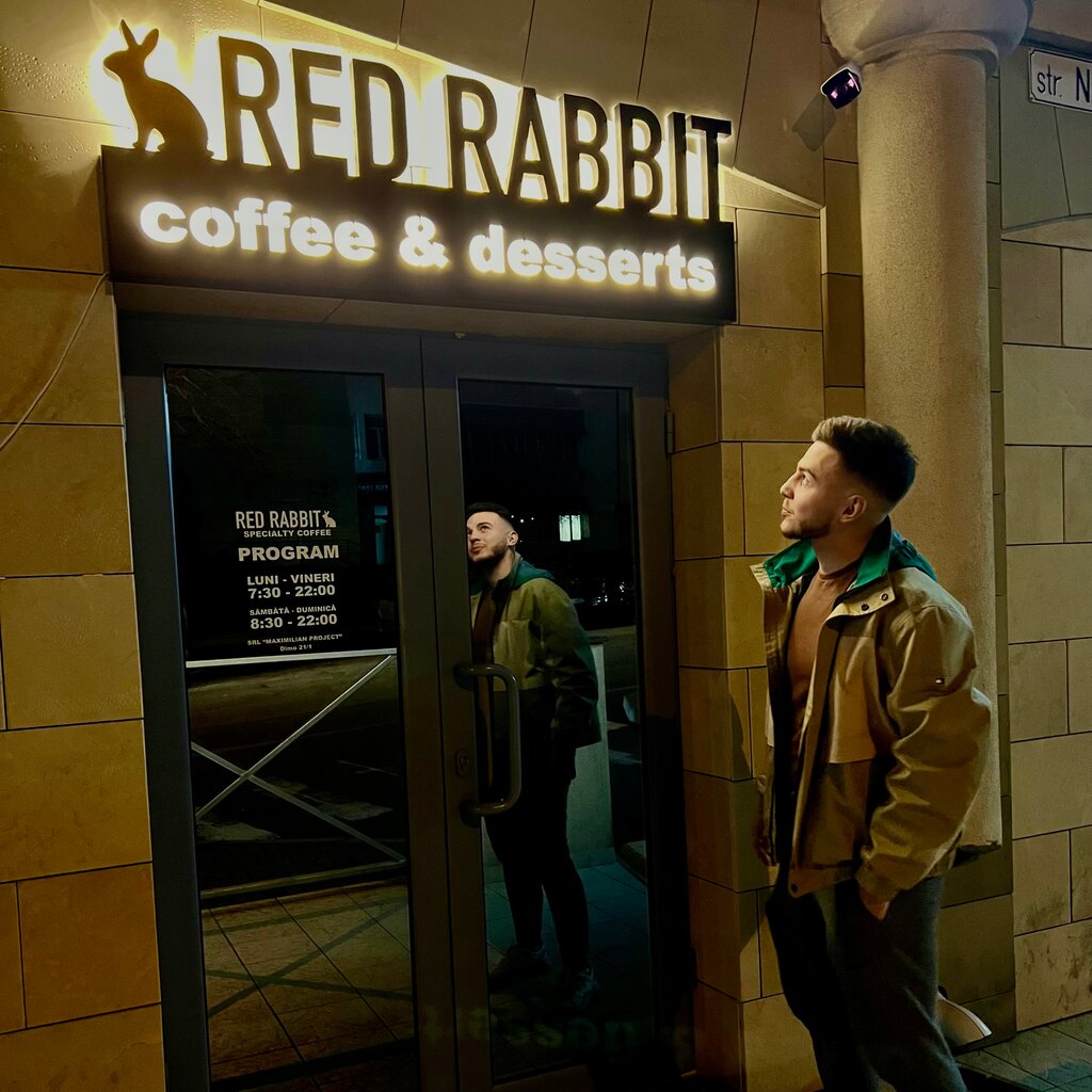 Kahve dükkanları Red Rabbit, Kişinev, foto