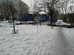 Спортивная площадка (Pobratimov Street No:25А), spor alanı  Liubertsy'den