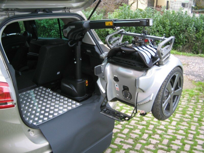 i̇kinci el araç Inauto, Dünya, foto