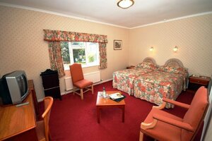 The Brickwall Hotel (England, Battle East Sussex, Sedlescombe, TN33 0QA), otel  Doğu Sussex County'den