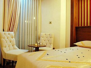 Grand Center Boutique Hotel (Turkish Republic of Northern Cyprus, Kyrenia, Ziya Rızkı Cad.), otel