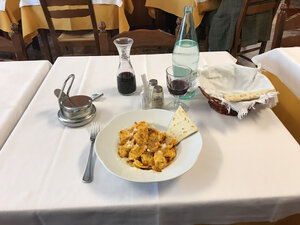 Ristorante Dalla Gnaffa (Emilia-Romagna, Forlì-Cesena, Cesenatico, Via Canale Bonificazione, 290), restoran  Cesenatico'dan