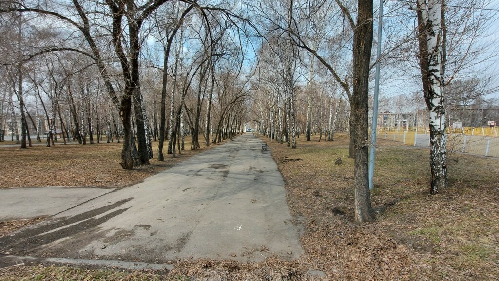 Kültür ve eğlence parkları сквер Первостроителей, Novokuznetsk, foto