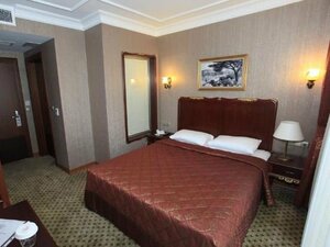 Rast Otel Sultanahmet (İstanbul, Fatih, Binbirdirek Mah., Klod Farer Cad., 4), otel  İstanbul'dan