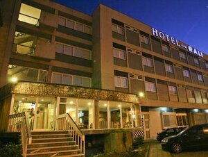 Hotel Rali Viana (Avenida Dom Afonso III No:186, Viana do Castelo), otel  Viana do Castelo'dan