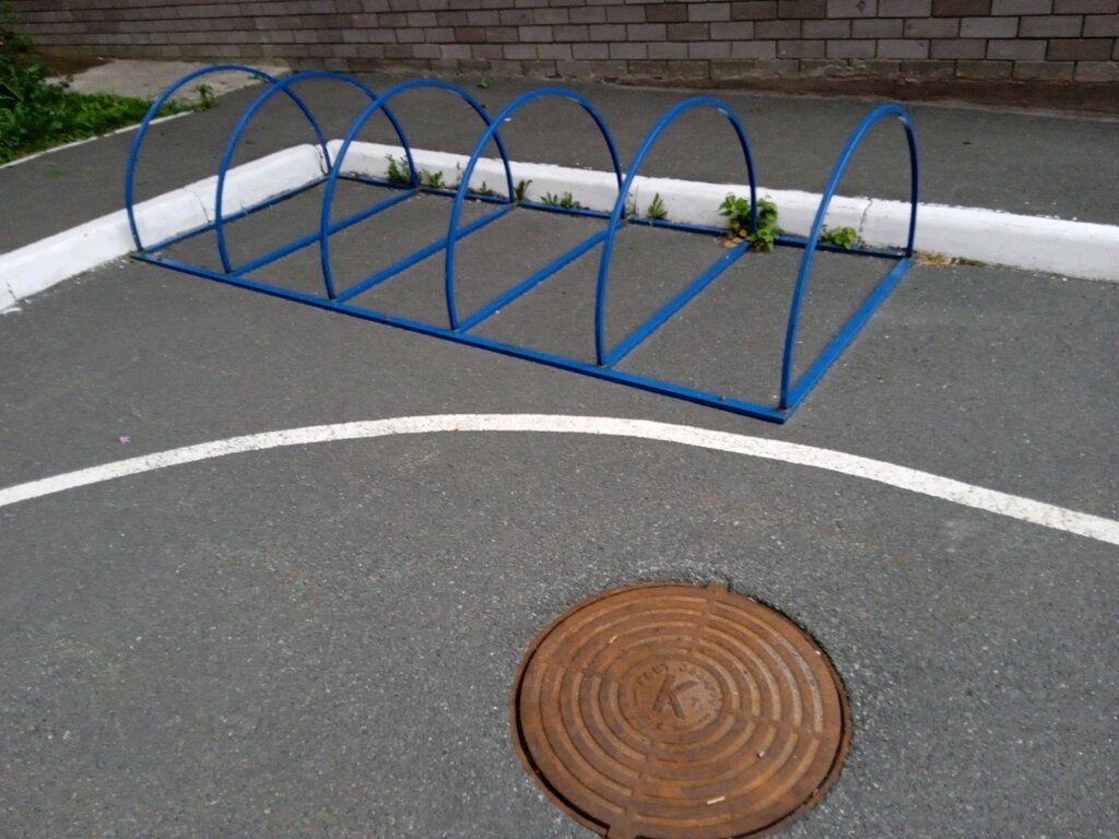 Bisiklet park yerleri Велопарковка, Kazan, foto