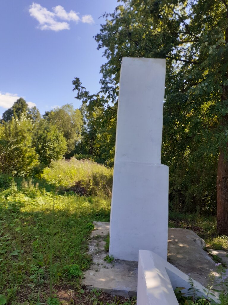 Anıt, heykel Обелиск землякам, погибшим в годы Великой Отечественной войны, Udmurtiya, foto