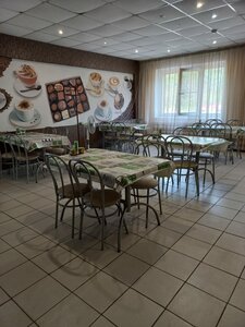 Рейс (Kirov Region, Belokholunitskoye gorodskoye poseleniye), kafe  Kirovskaya oblastından