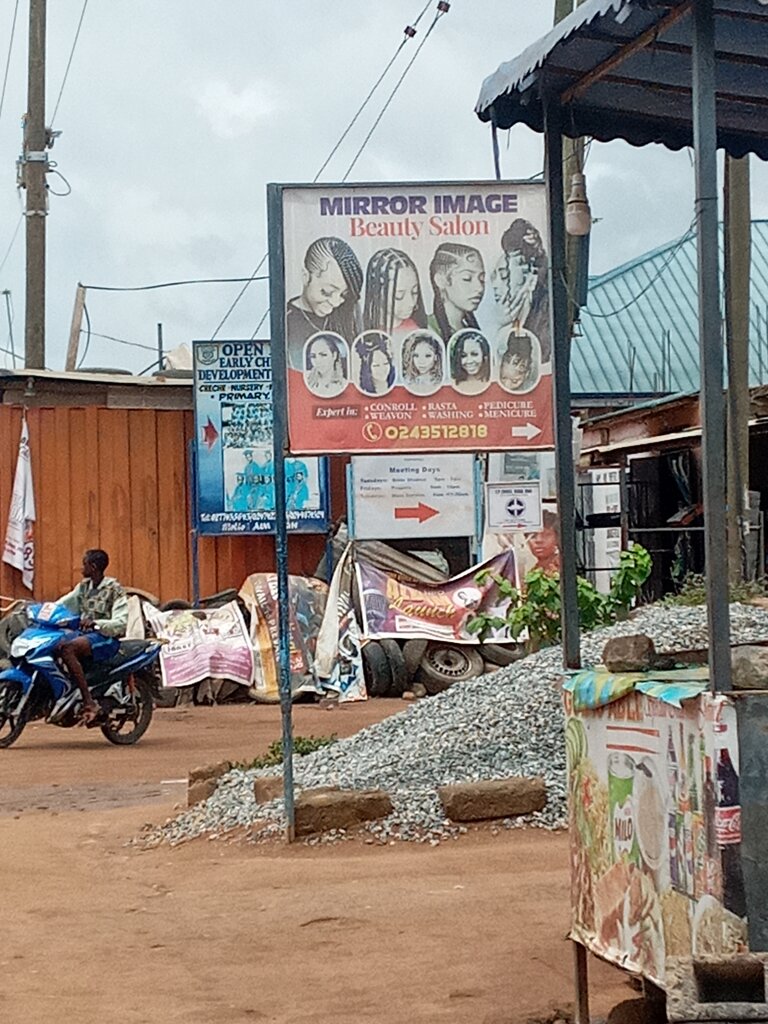 Güzellik salonu Mirror Image Beauty Salon, Dünya, foto