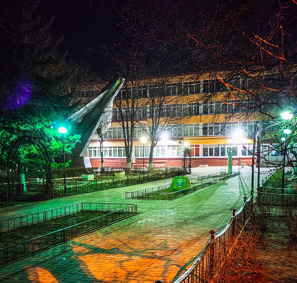 Teknoloji anıtı Истребитель МиГ-17, Kaluga, foto