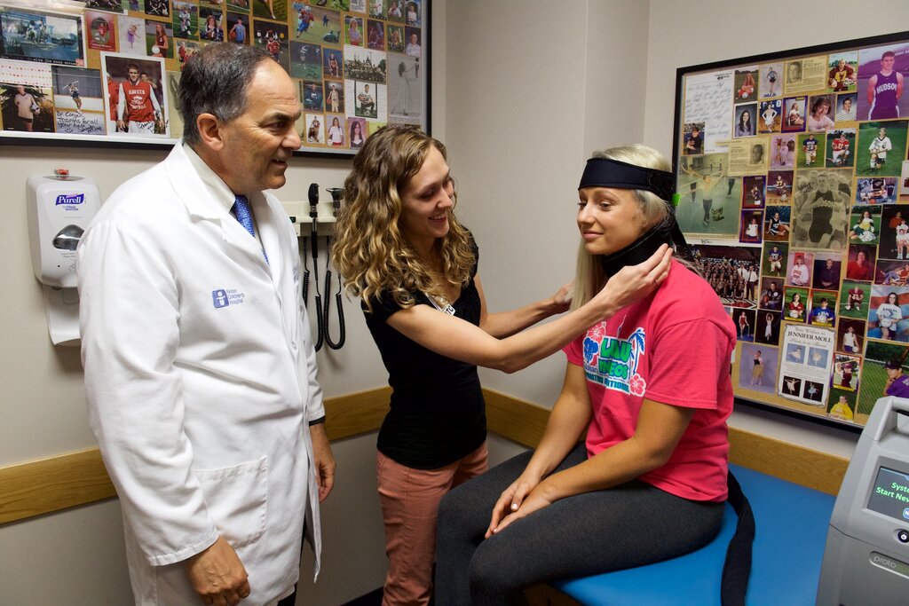 Tıp merkezleri ve klinikler Joseph Congeni, Md, Ohio Eyaleti, foto