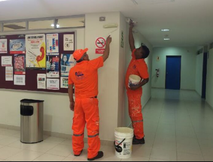 Boya ekipmanları General Services - Pinturas Rivera, Lima, foto