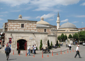 Gazievleri Cami (Kırklareli, Kırklareli Merkez , Zincirli Kuyu Cad., 12), cami  Kırklareli'den