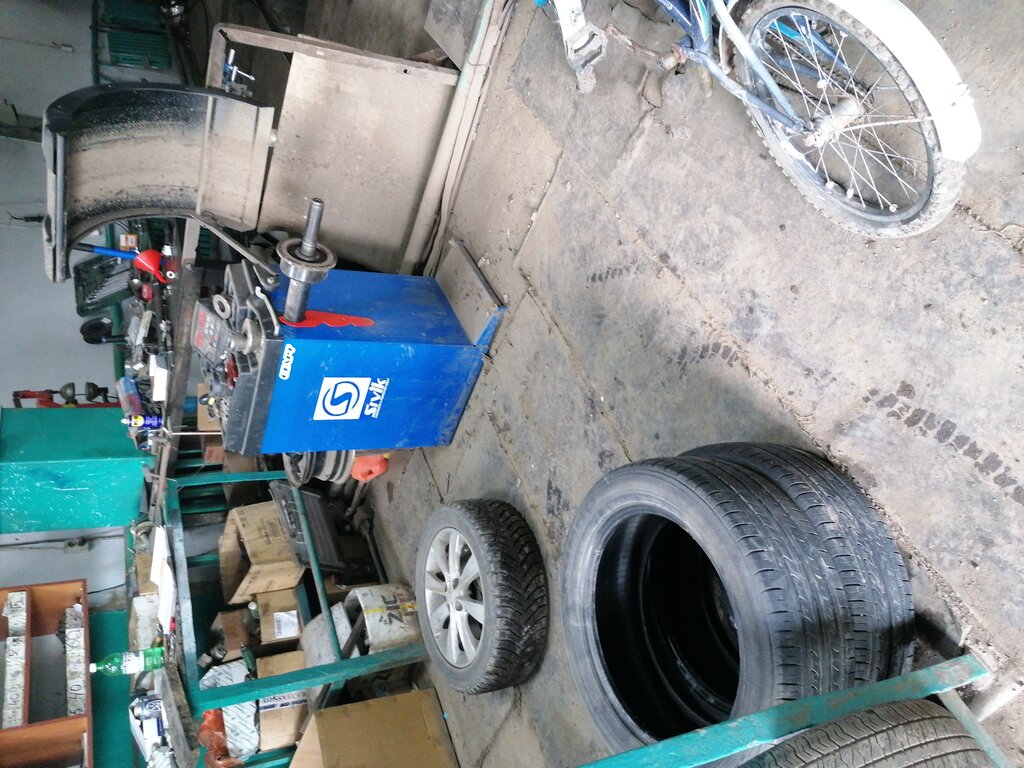 Otomobil servisi Автосервис, İrkutskaya oblastı, foto