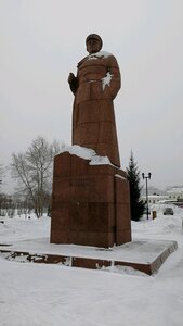 Малышев И. М. (Sverdlovsk Region, Yekaterinburg, Tsentralniy Urban Housing District), anıt, heykel  Yekaterinburg'dan
