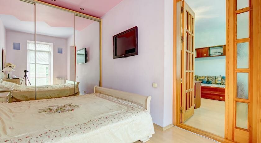 Kısa süreli konaklama Per Chaykovskogo Opernyy teatr, Odesa, foto