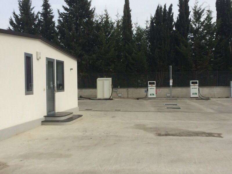 Otogaz dolum istasyonu Sia S. A. s Carburanti, Sicilya, foto