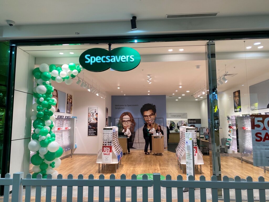 Giyim mağazası Specsavers Optometrists & Audiology - Singleton, Singleton, foto