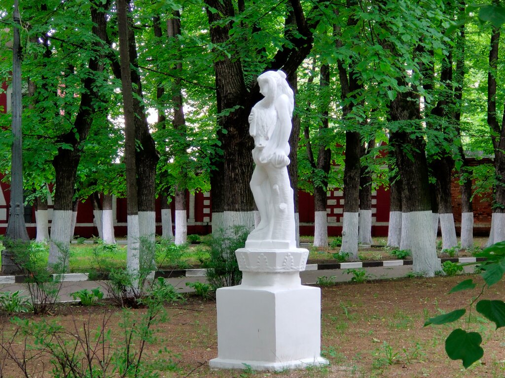 Anıt, heykel Памятник Зое Космодемьянской, Moskova, foto