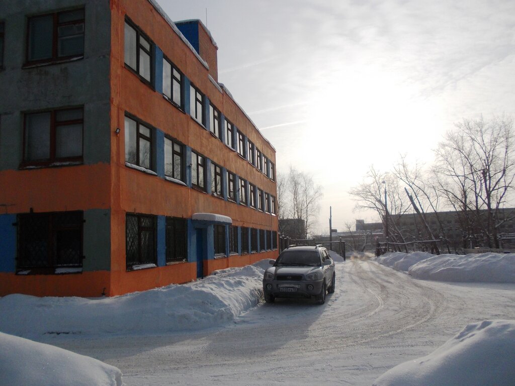 Arama kurtarma Avariyno-spasatelny otryad goroda Dzerzhinska, Dzerjinsk, foto
