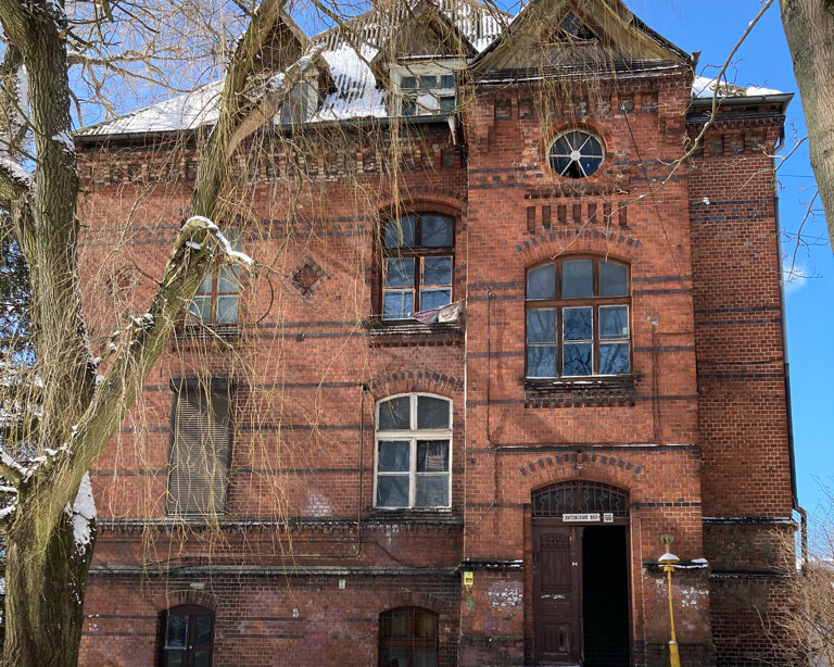 Turistik yerler Здание приюта Иоханна, Kaliningrad, foto