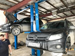 VagServise (Magistralnaya Street No:6Г), otomobil servisi  Noyabrsk'dan