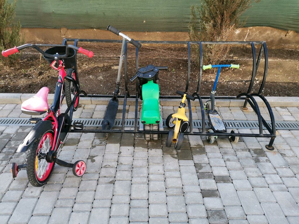 Bisiklet park yerleri Велопарковка, Sevastopol, foto