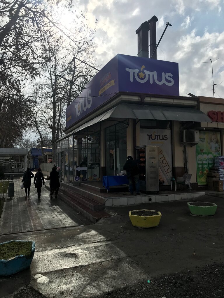 Fast food Totus, Semerkant, foto