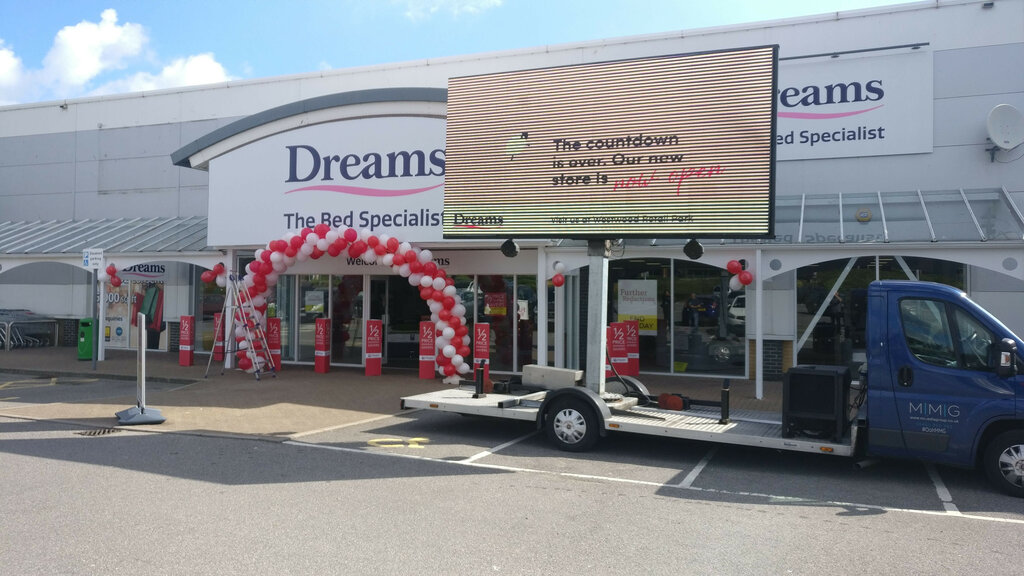 Mobilya mağazaları Dreams Broadstairs, Kent County, foto