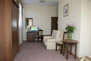Hotel Kresowiak (Podlaskie Voivodeship, Powiat Siemiatycki, Siemiatycze), otel  Siemiatycze'den