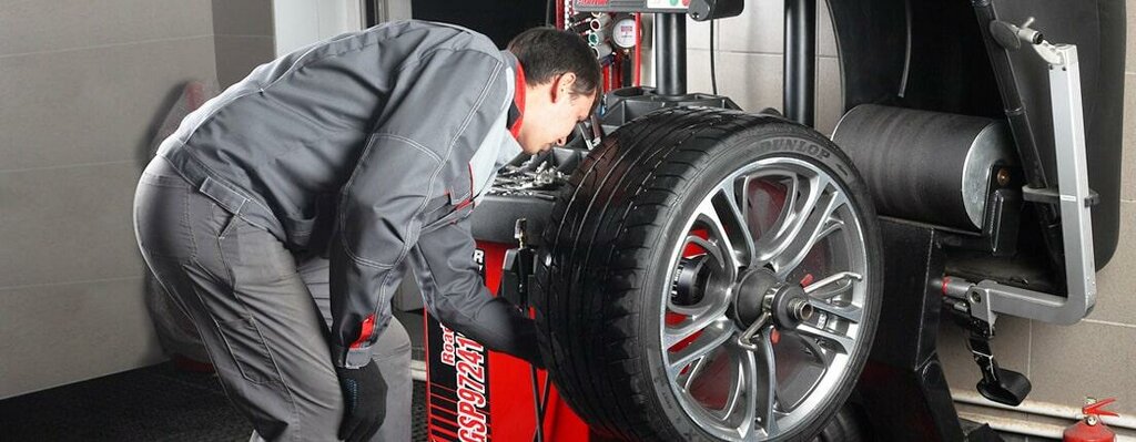 Jant ve lastikçiler Pirelli Celaya, Guanajuato Eyaleti, foto