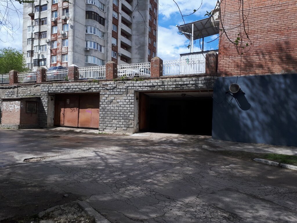 Garajlar Garazhny kooperativ, Tolyatti (Togliatti), foto