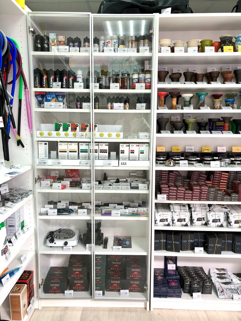Tütün, sigara mağazaları Hookah and vape S2b, Saint‑Petersburg, foto
