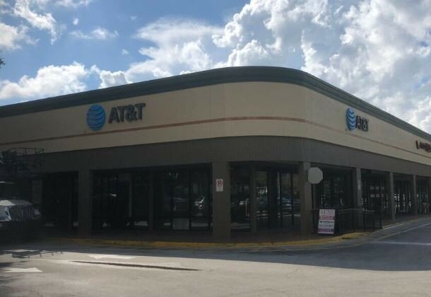 Cep telefonu ve aksesuarları satış mağazaları At&t Store, Altamonte Springs, foto