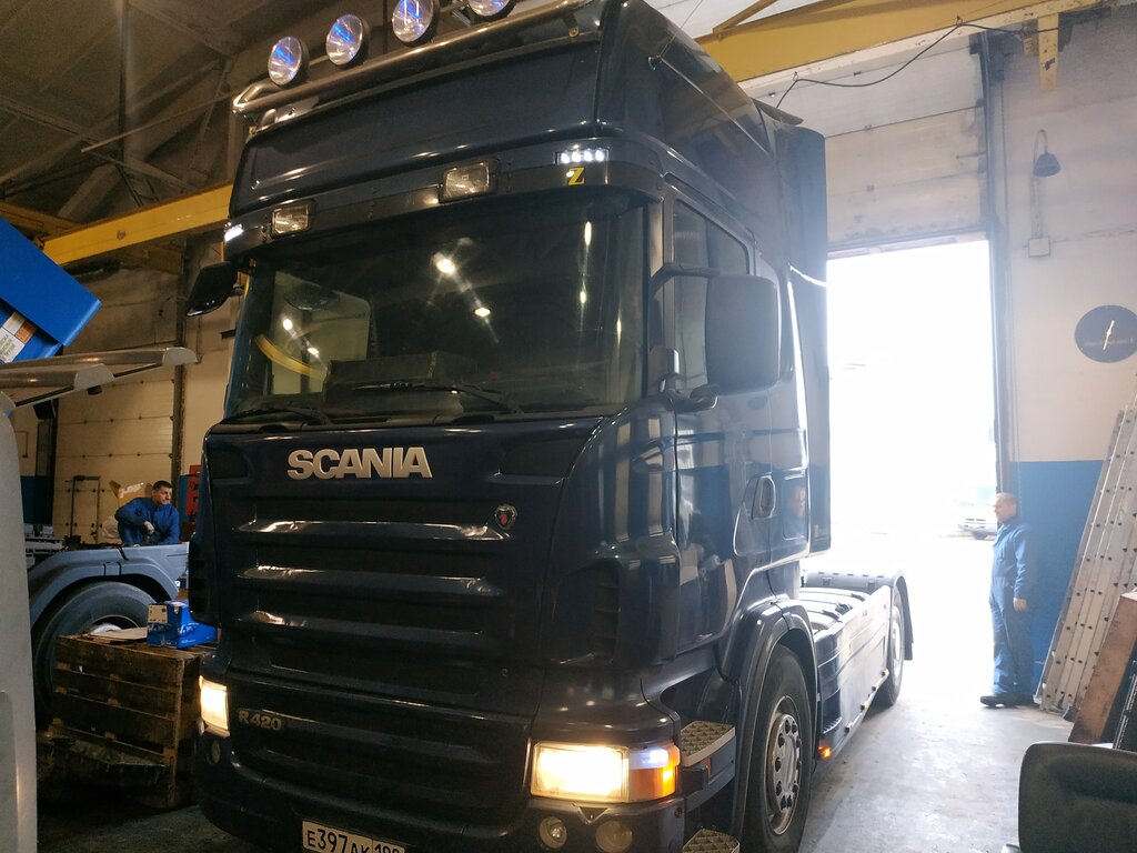 Kamyon ve ağır vasıta satış ve servis firmaları SkanTransServis, Saint‑Petersburg, foto