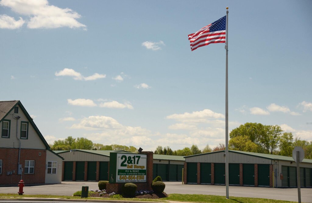 Karavan 2&17 Storage, Virginia, foto
