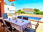 Holiday Home Vila Joaquina (Comunidad Autònoma de Cataluña, Provincia de Barcelona, Viladecans, Calle Salamanca, 9), kısa süreli konaklama  Viladecans'tan