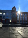 Sosnovoborskaya shkola Srednego Obshchego Obrazovaniya № 7 (Molodyozhnaya Street No:32), ortaokul  Sosnoviy Bor'dan
