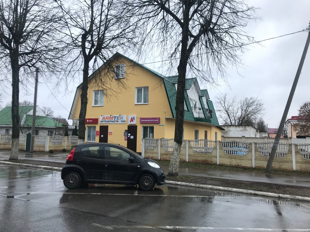 Telekomünikasyon satış noktaları МТС, представитель, Buda‑Koşeliovo, foto